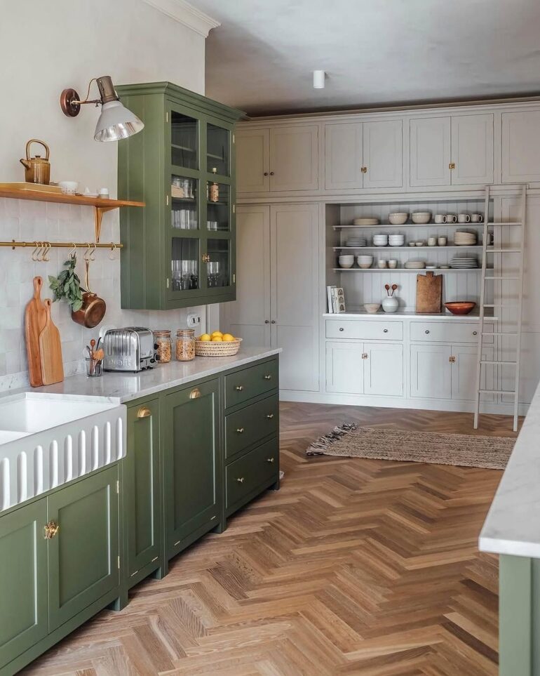 17 Shaker Kitchen Ideas for 2026 That Make Traditional Cabinets Feel ...